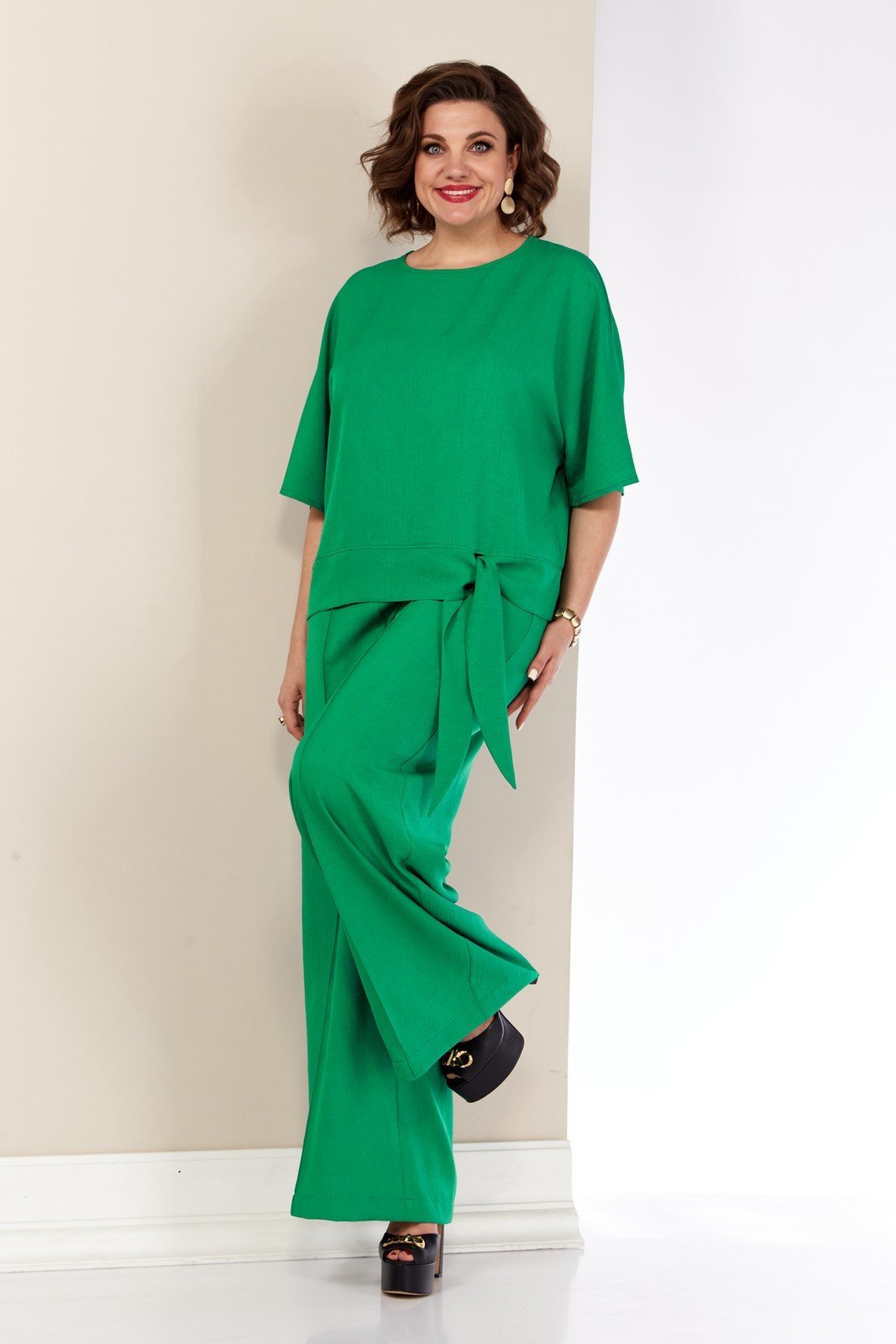 Костюм брючный 4055 изумруд Shetti купить - 6% скидка | в наличии